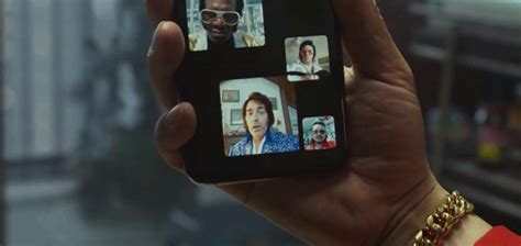 Apple Fixes FaceTime Bug Pays Bounty To 14 Year Old Finder Philip ElmerDeWitt