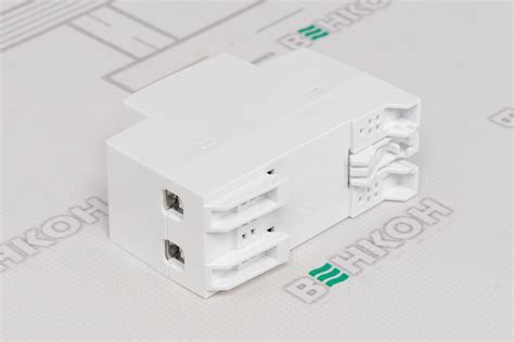 ᐉ Реле напруги Zubr D2 32 Red купити по ціні 1 232 грн в Києві та