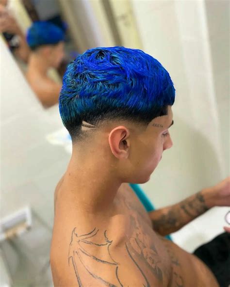 Cabelo Azul Masculino