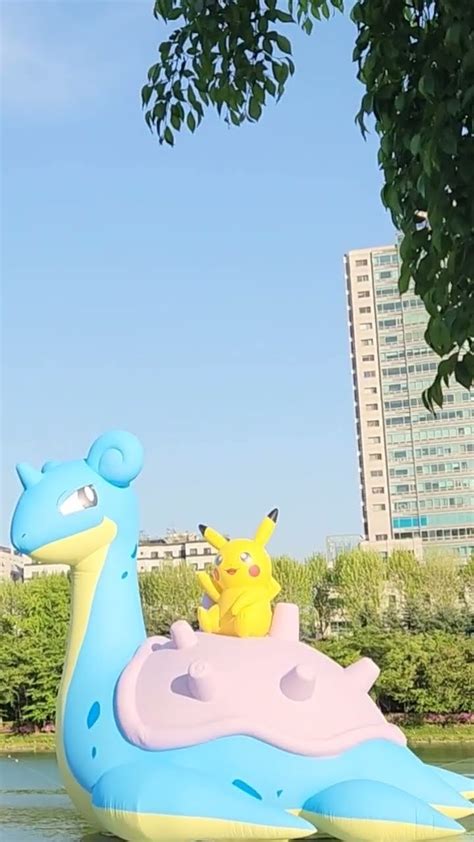 잠실 석촌호수 포켓몬🦕 석촌호수 포켓몬 라프라스 피카츄 Youtube