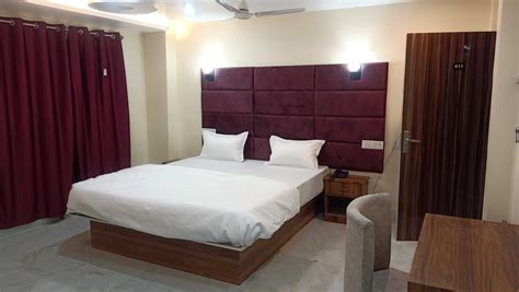 Townhouse Hotels In Dhanbad Dhanbad Bus Stand Dhanbad Starting ₹1136