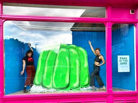 A Simulated Fine Dining Experience Using Green Screen Technology Is Taking Place In The City