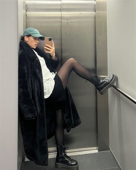 Lisa Reif 𝖊𝖚𝖕𝖍𝖔𝖗𝖎𝖆🖤 Rdiemaedchenwg