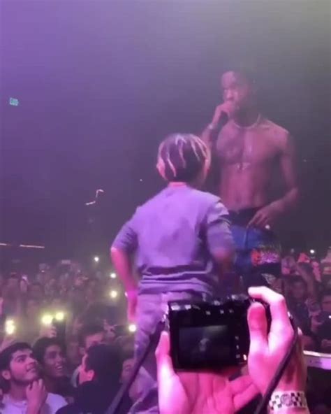Travis Scott🎥 Tumbex