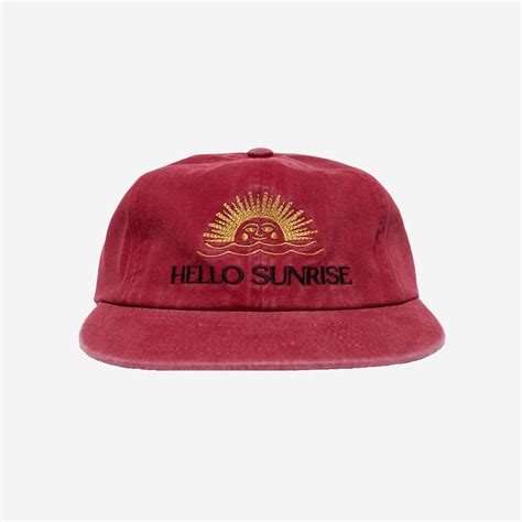 헬로선라이즈 워시드 투톤 로고 6패널 캡 빈티지 레드 Hello Sunrise Kream
