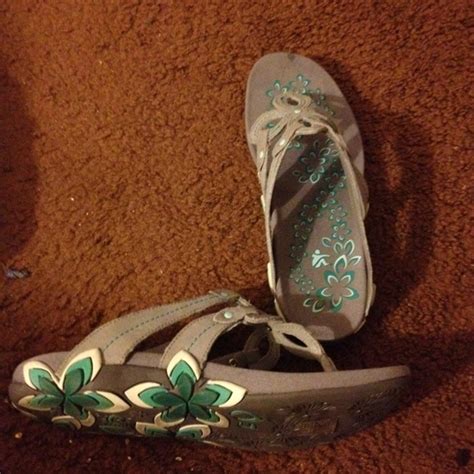 Love my new sandels