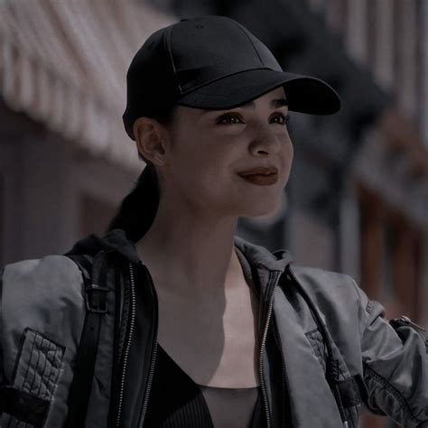 𝐕𝐞𝐠𝐚 𝐆𝐚𝐦𝐛𝐨𝐚 ── Ojos De Niebla Imagenes De Sofia Carson Fotos De Sofia Carson Sofia Carson