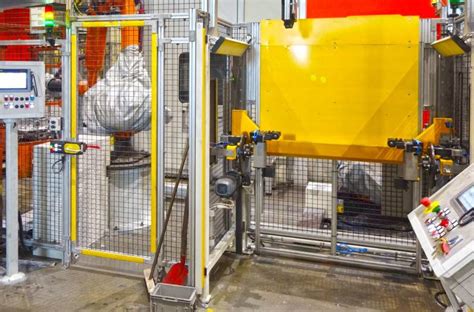 Eks Von Euchner Electronic Key System Von Euchner Regelt Zugriffsrechte Eindeutig Automation At