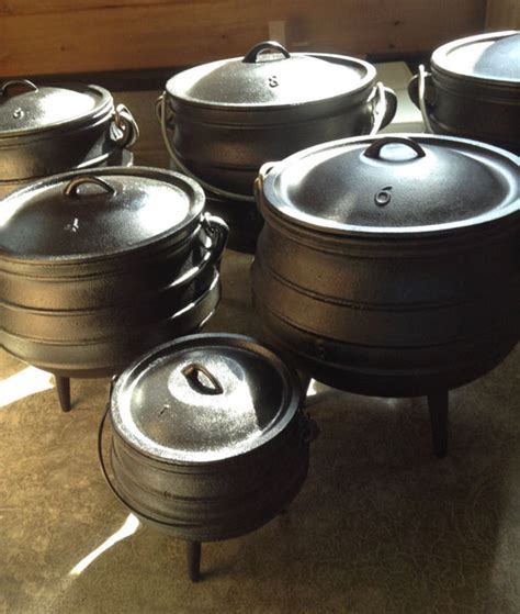 Size 1 Potjie Pot Cauldron Pure Cast Iron 3 Quarts Annies Collections