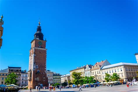 Rådhustornet På Stora Torget Enjoypolen
