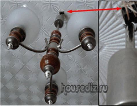 Как поменять патрон в люстре или другом светильнике, починить деталь