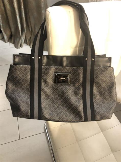 Стильна обємна сумка — ціна 775 грн у каталозі Сумки Купити аксесуари за доступною ціною на