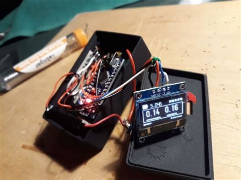 用 Arduino Diy便携式紫外线指数仪 Arduino 实验室 用 Arduino Diy便携式紫外线指数仪 Arduino 实验室