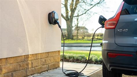 Как да изберем подходяща зарядна станция за дома Електрикплан Проектиране изграждане и