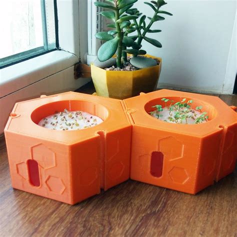 Полка на дверцу стола шкафа под мелочевку Для кухни мастерской 3d модель Stl для 3Д