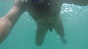 I Like To Swimm Naked XNXX