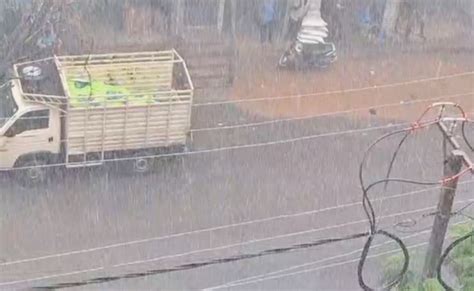 భారీ వర్షాలు ఏపీ తెలంగాణకు రెడ్‌ అలర్ట్‌ Imd Red Alert For Andhra