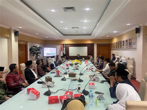 Rektor Uin Alauddin Makassar Serahkan Pok 2024 Uin Alauddin Makassar