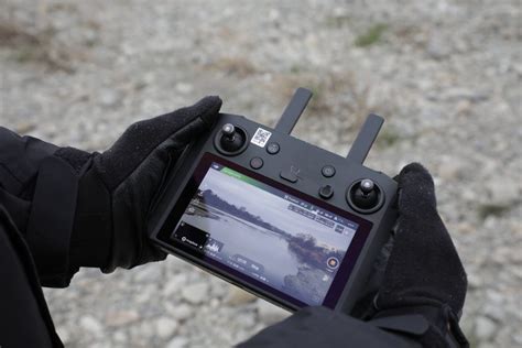 DJI Smart Controller Review Newsshooter