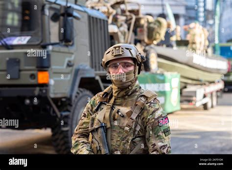 Royal Marines Reserve London The Uks Commando Force At The Lord Mayors Show Parade In The