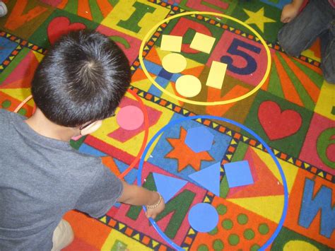 PreK Prebabe Ideas From Noey Sorting By Different Attributes