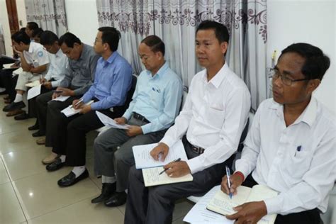 អភិបាលខេត្តកំពង់ចាម ស្នើឲ្យស្នងការនគរបាលខេត្ត សហការជាមួយមន្ទីរសុខាភិបាល