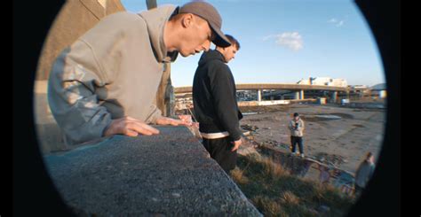 help recreating this effect in davinci resolve r davinciresolve