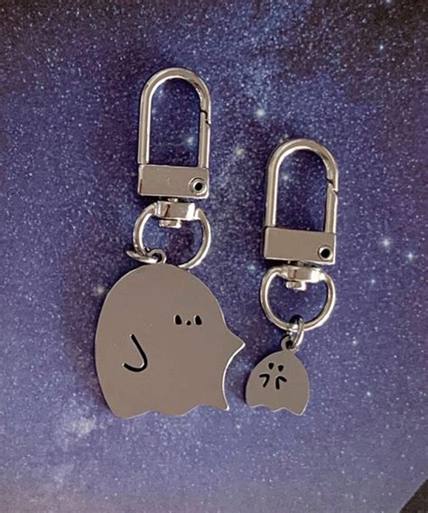 당일출고 귀여운 유령 할로윈 커플 우정 고스트 키치한 심플 메탈 실버 키링 열쇠고리 에이블리