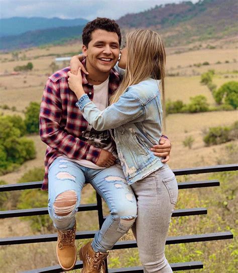 Christian Nodal Conquistó A Su Novia Por Instagram Ana María Canseco