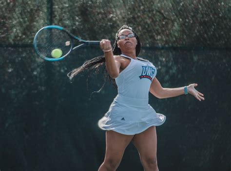 Timia Commodore 2019 20 Womens Tennis Uwg Wolves Athletic Programs Official Athletics