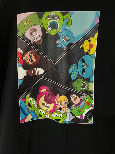 Adidas Pixar 聯名 背大圖 偏寬鬆版t B4 他的時尚 上衣與西裝 T恤、polo衫在旋轉拍賣