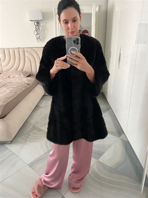 Норковая шуба в идеальном состоянии 10 000 грн Шуби кожухи Київ на Olx