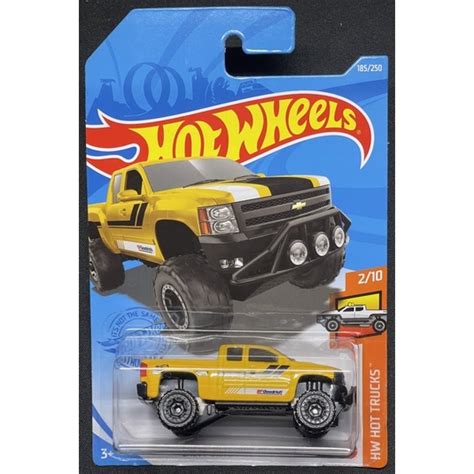 Hot Wheels Chevy Silverado Off Road