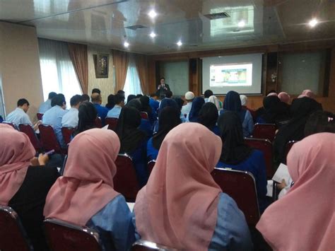 Training Service Excellence RS Medika BSD Pusat Pelatihan Kemnaker Dan BNSP