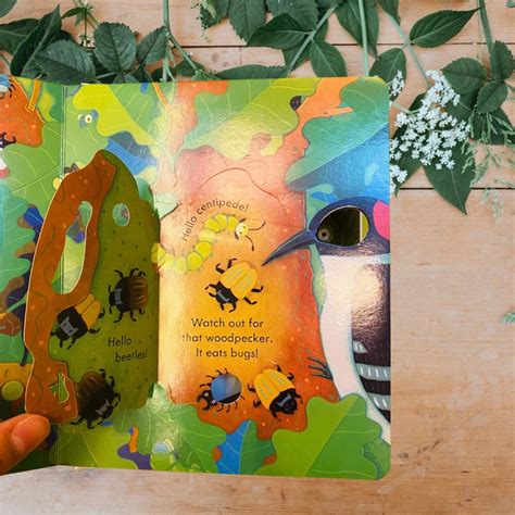 หนังสือ Peep In Side A Tree🌳🍀 บ้านตัวดี