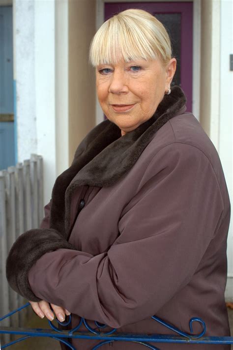 Mo Harris Gallery Eastenders Wiki Fandom