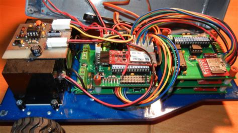 Jabberbot The Arduino Robot With An Atmega Brain And Bluetooth Braun Instructables