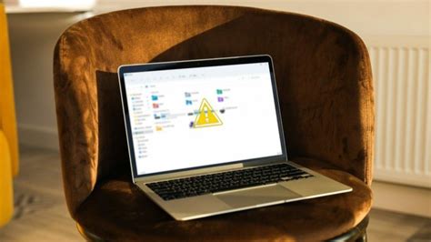 Fixes When The Windows File Explorer Stuck At Working On It Guiding Tech