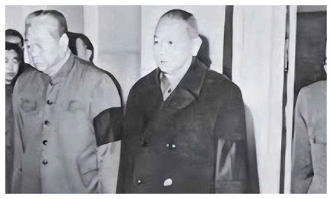 1976年，陈锡联和李先念聊了什么，李先念说：你不要再讲了毛主席共和国战友