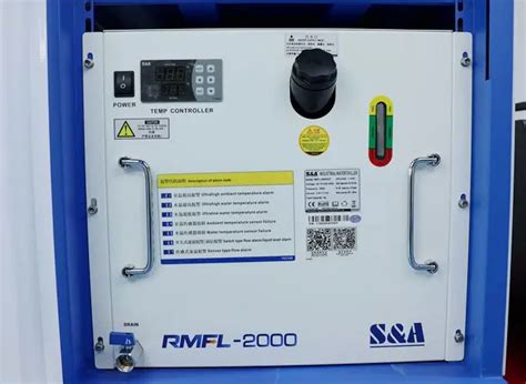 Industrial Professional Laser Welding Machine Raycus Laser Source For Welding Stainless Steel