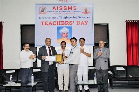 sachin shelar on linkedin pqcell bestteacher 200 comments