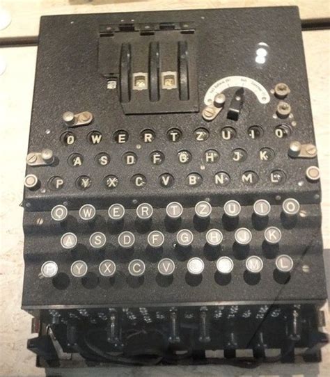 La machine Enigma : podcast 2000 ans d'Histoire