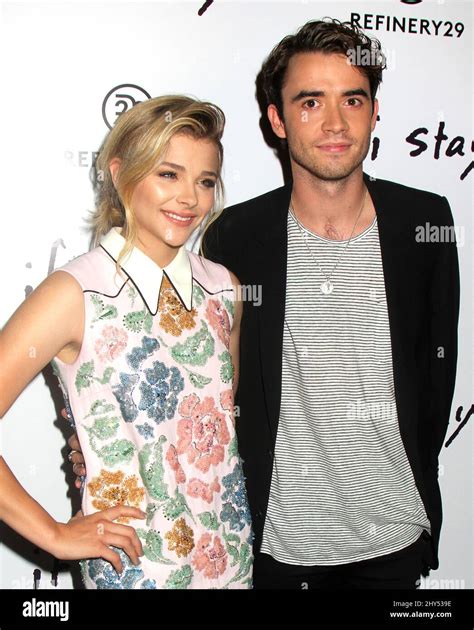 Chloe Grace Moretz And Jamie Blackley