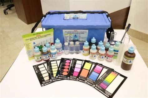 Portable Multi Parameter Field Water Test Kit Packaging Type Plastic