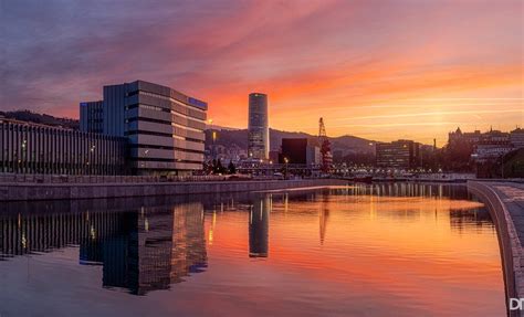 Block Bootstrapping With Time Series And Spatial Data By Jt Medium