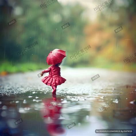 Ai创作图撑红雨伞的女孩 雨中玩耍的小孩 雨中撑伞的女孩 躲雨的小女孩 撑伞小姑娘 女童拿伞背影 躲雨的小孩 雨中撑伞的少女 雨中爱笑的小女孩 雨中即景天真女孩 没伞的小孩 雨中的小女孩 拿伞