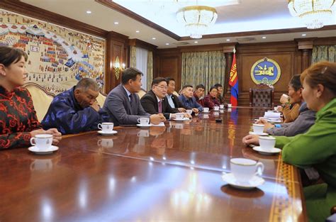 Галуут сумын иргэд Улсын Их Хурлын дарга Г Занданшатарт хандлаа