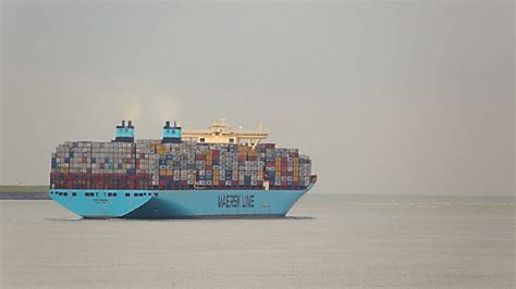 Triple E Class Container Ships And The Requirements For Sts Cranes Triple E Class Container Ships And The Requirements For Sts Cranes