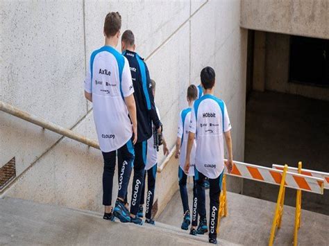 Cloud9 Furia Dan Liquid Amankan Tempat Di Playoff Esl Pro League