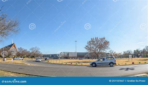 Panorama Del Centro Comercial Preller Walk En Dan Piaar Bloemfontein Fotografía Editorial